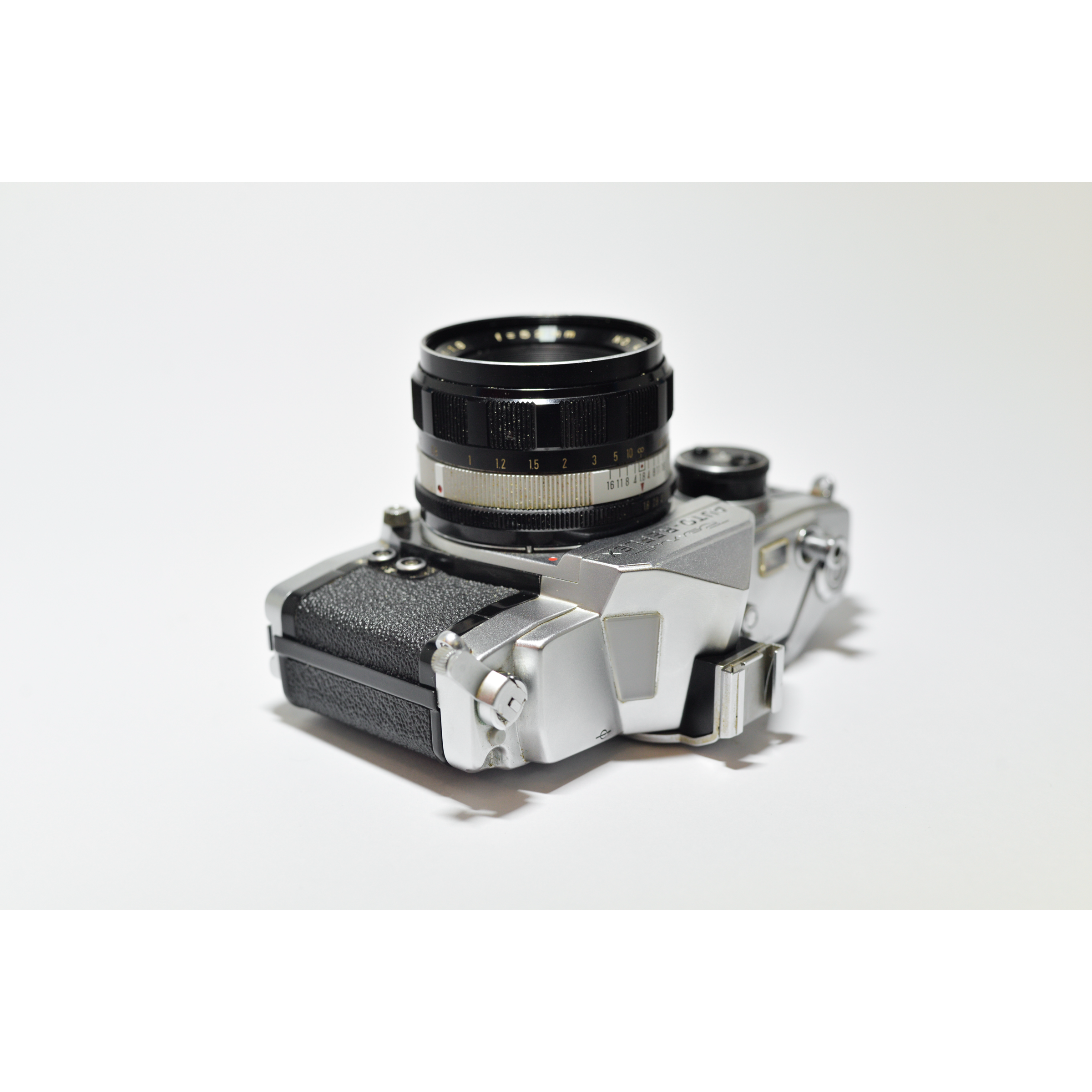 Konica (Revue) Auto -Reflex (Full-Half frame) - Revelate